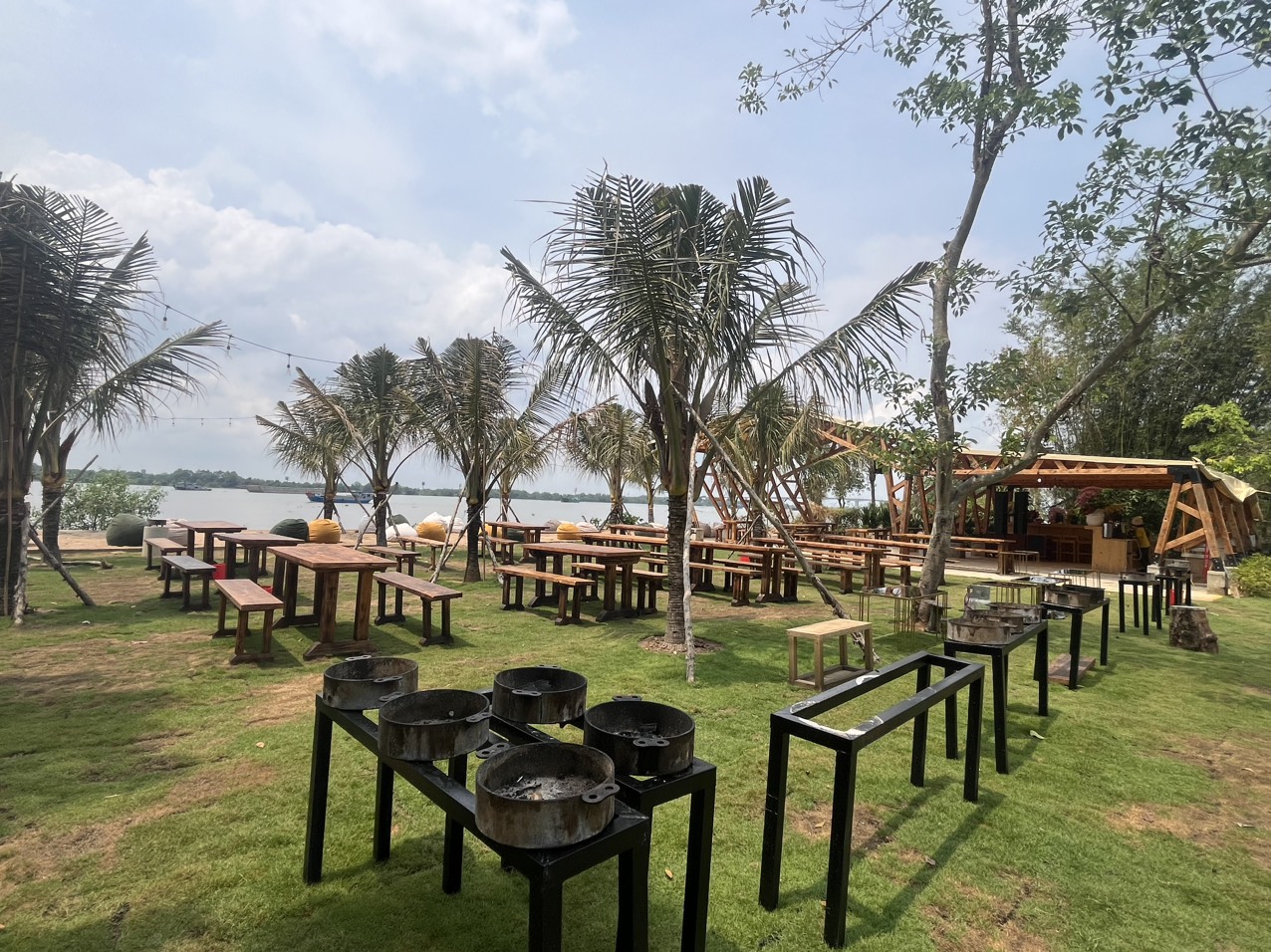 Asia Island Glamping Long Phước Quận 9: Nơi "trốn nắng", "chữa lành ...